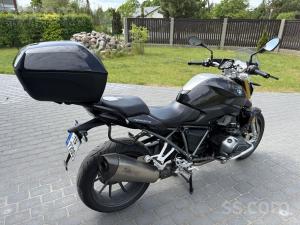BMW R 1200R 2015 in Riga, with an engine capacity of 1.20 L and mileage of 0 thousand km for 8900 €, photo 3 on AUTOMOTO.COM.LV