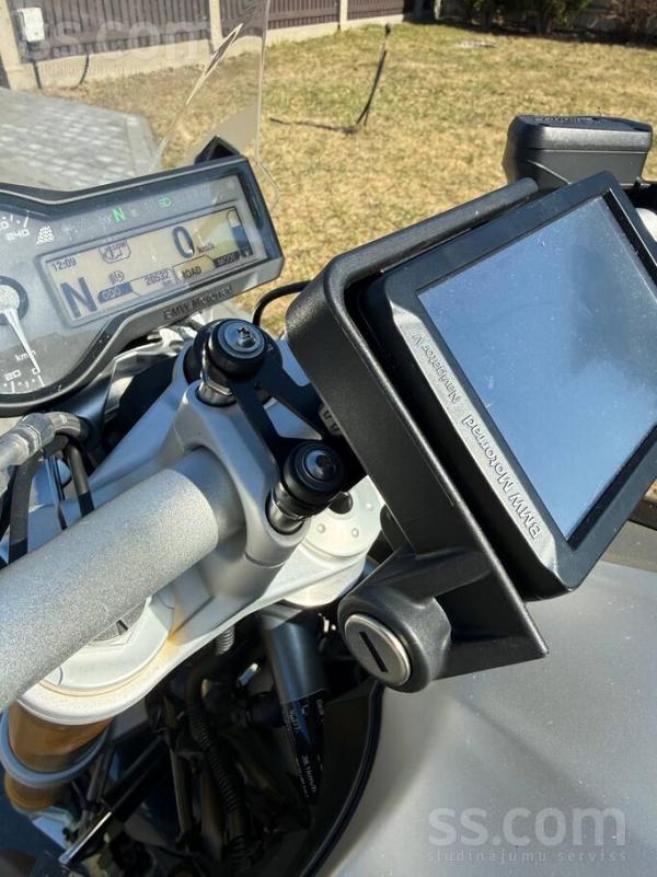 BMW R 1200R 2015 Rīga, ar dzinēja tilpumu 1.20 L un nobraukumu 0 tūkst. km par 8900 €, foto 6 vietnē AUTOMOTO.COM.LV