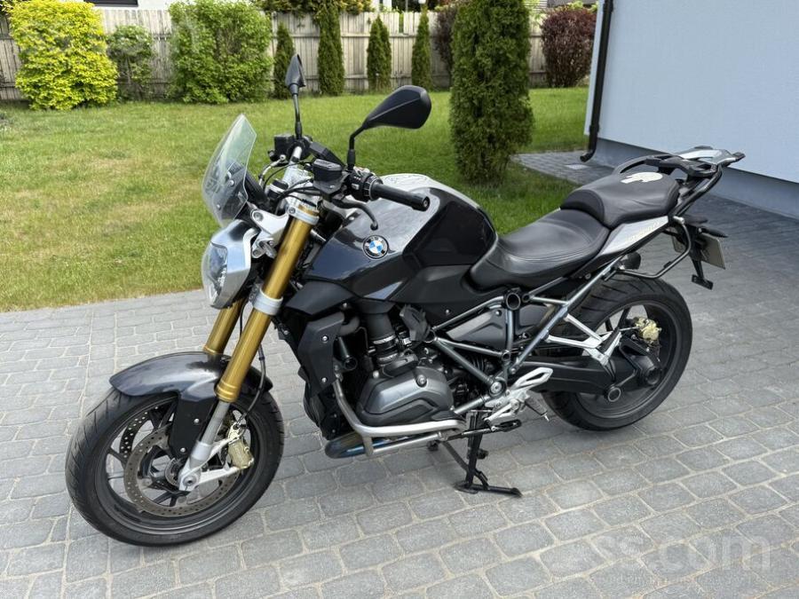 BMW R 1200R 2015 in Riga, with an engine capacity of 1.20 L and mileage of 0 thousand km for 8900 €, photo 9 on AUTOMOTO.COM.LV