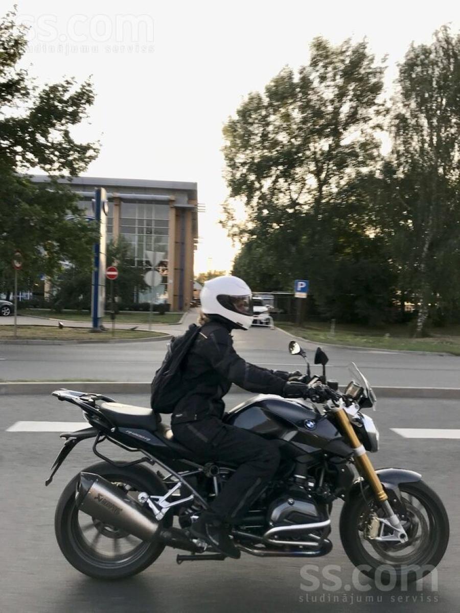 BMW R 1200R 2015 in Riga, with an engine capacity of 1.20 L and mileage of 0 thousand km for 8900 €, photo 10 on AUTOMOTO.COM.LV