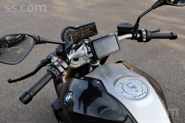 BMW R 1200R 2015 Jelgava, ar dzinēja tilpumu 1.17 L un nobraukumu 0 tūkst. km par 9700 €, foto 8 vietnē AUTOMOTO.COM.LV
