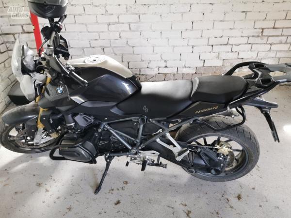 BMW R 1200R 2015 in Sakiai, with an engine capacity of 0.00 L and mileage of 0 thousand km for 7000 €, photo 1 on AUTOMOTO.COM.LV