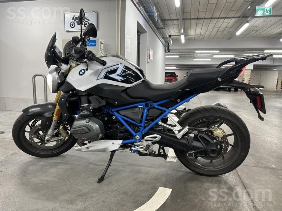 BMW R 1200R 2017 in Riga, with an engine capacity of 1.20 L and mileage of 0 thousand km for 8900 €, photo 5 on AUTOMOTO.COM.LV
