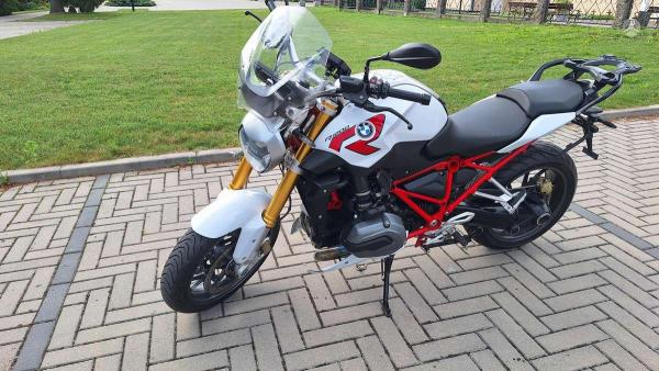 Белый БМВ R 1200R 2015 в Каунас, объемом двигателя 1.20 л и пробегом 26 тыс. км за 6200 €, фото 2 на AUTOMOTO.COM.LV