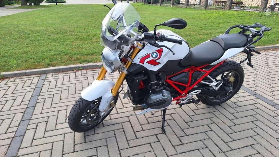 Balts BMW R 1200R 2015 Kauņa, ar dzinēja tilpumu 1.20 L un nobraukumu 26 tūkst. km par 6200 €, foto 3 vietnē AUTOMOTO.COM.LV