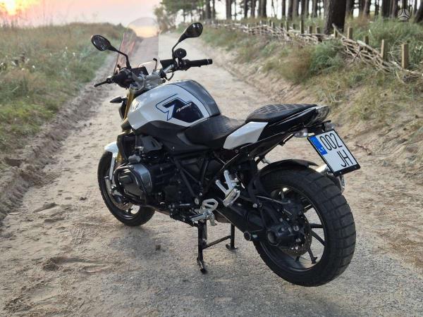 Белый БМВ R 1200R 2016 в Клайпеда, объемом двигателя 1.20 л и пробегом 48 тыс. км за 7000 €, фото 4 на AUTOMOTO.COM.LV