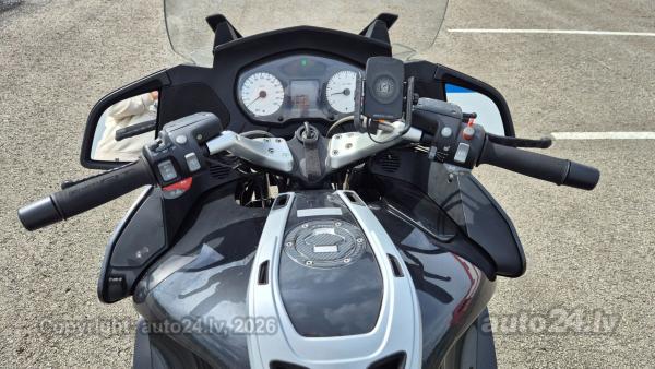 Черный БМВ R 1200RT 2005 в Таллин, объемом двигателя 1.20 л и пробегом 82 тыс. км за 2990 €, фото 6 на AUTOMOTO.COM.LV