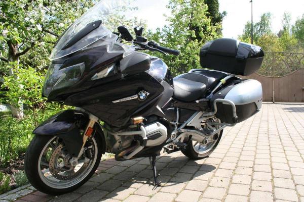 Melns BMW R 1200RT 2014 Alīta, ar dzinēja tilpumu 0.00 L un nobraukumu 62 tūkst. km par 8000 €, foto 3 vietnē AUTOMOTO.COM.LV