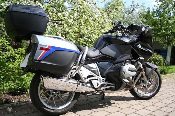 Melns BMW R 1200RT 2014 Alīta, ar dzinēja tilpumu 0.00 L un nobraukumu 62 tūkst. km par 8000 €, foto 5 vietnē AUTOMOTO.COM.LV