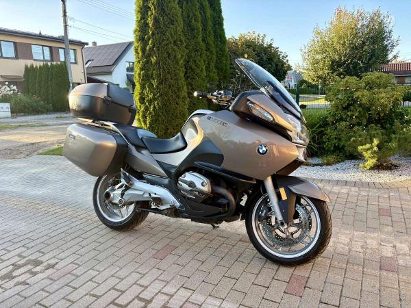 BMW R 1200RT 2008 in Kaunas on AUTOMOTO.COM.LV Brown BMW R 1200RT 2008 in Kaunas, with an engine capacity of 1.17 L and mileage of 105 thousand km for 3900 €, photo 3 on AUTOMOTO.COM.LV