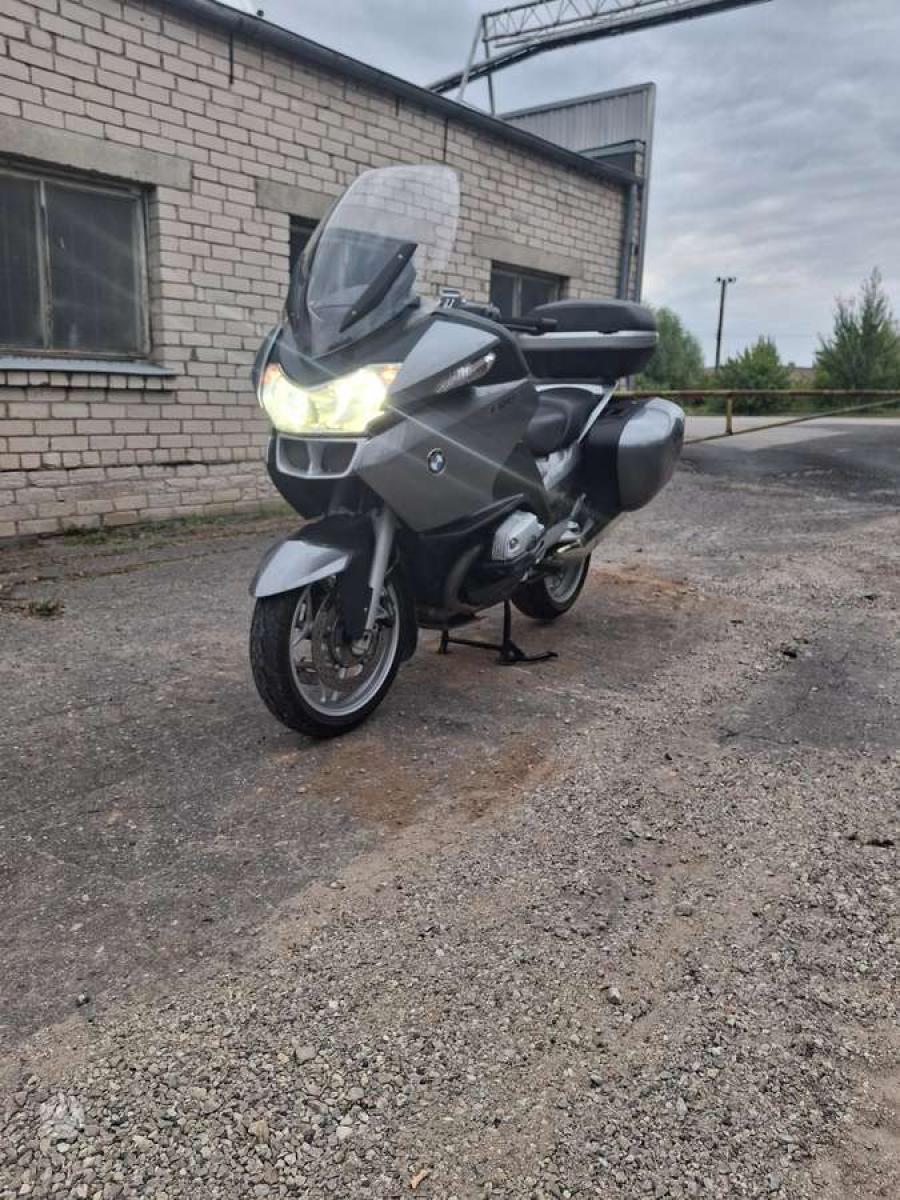Grey BMW R 1200RT 2005 in Birzai, with an engine capacity of 1.20 L and mileage of 95 thousand km for 3600 €, photo 3 on AUTOMOTO.COM.LV