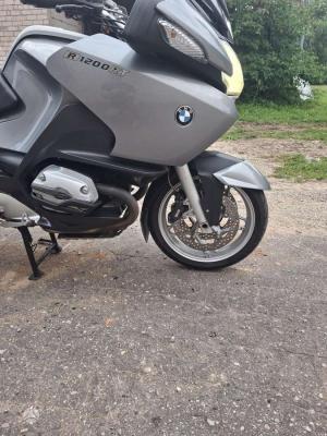 Grey BMW R 1200RT 2005 in Birzai, with an engine capacity of 1.20 L and mileage of 95 thousand km for 3600 €, photo 4 on AUTOMOTO.COM.LV