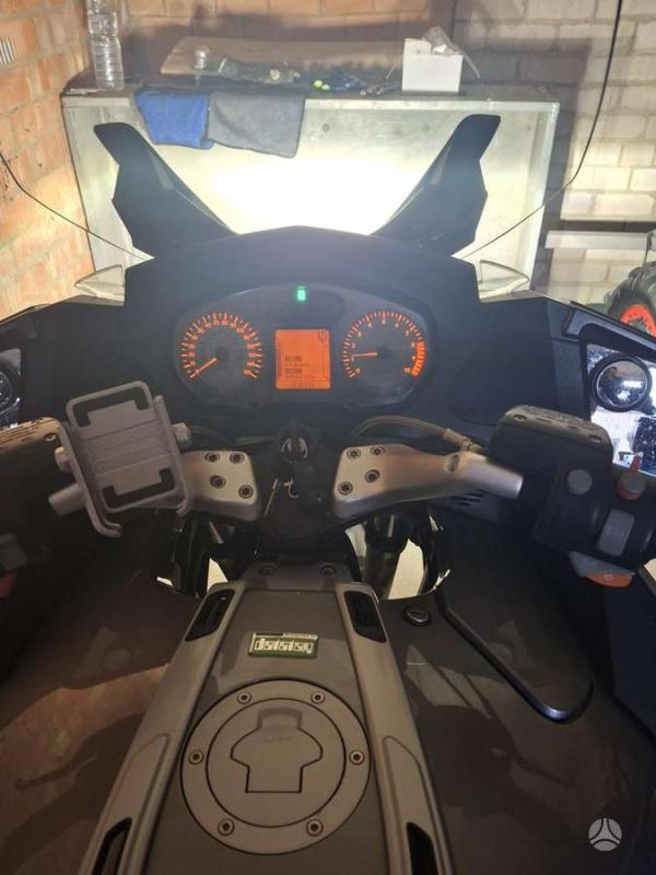 Серый БМВ R 1200RT 2005 в Биржай, объемом двигателя 1.20 л и пробегом 95 тыс. км за 3600 €, фото 9 на AUTOMOTO.COM.LV