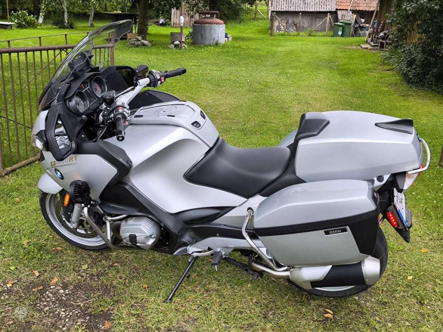 Grey BMW R 1200RT 2011 in Silute, with an engine capacity of 1.20 L and mileage of 50 thousand km for 5499 €, photo 6 on AUTOMOTO.COM.LV