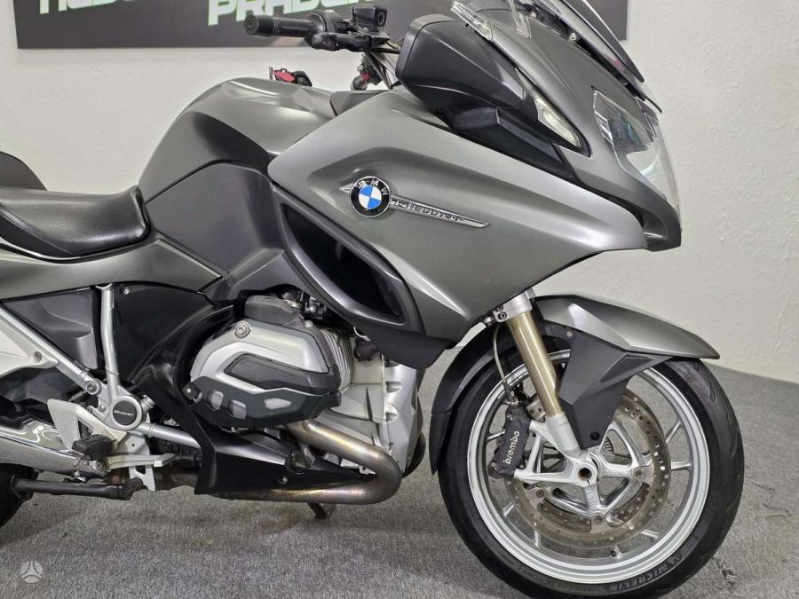 Grey BMW R 1200RT 2014 in Panevezys, with an engine capacity of 1.20 L and mileage of 85 thousand km for 7790 €, photo 5 on AUTOMOTO.COM.LV
