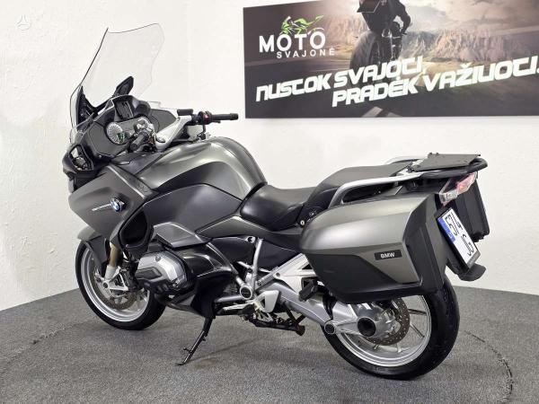 BMW R 1200RT 2014 in Panevezys on AUTOMOTO.COM.LV Grey BMW R 1200RT 2014 in Panevezys, with an engine capacity of 1.20 L and mileage of 85 thousand km for 7790 €, photo 11 on AUTOMOTO.COM.LV