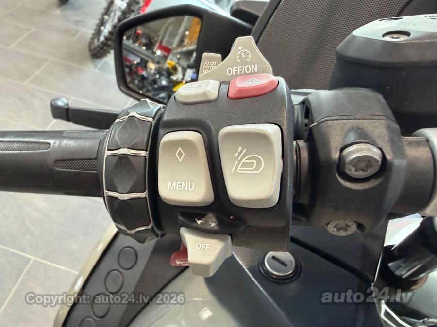 Pelēks BMW R 1200RT 2016 Tallina, ar dzinēja tilpumu 1.17 L un nobraukumu 26 tūkst. km par 10490 €, foto 7 vietnē AUTOMOTO.COM.LV
