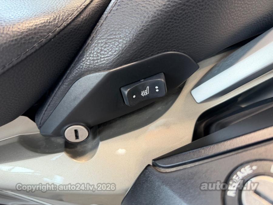 Pelēks BMW R 1200RT 2016 Tallina, ar dzinēja tilpumu 1.17 L un nobraukumu 26 tūkst. km par 10490 €, foto 15 vietnē AUTOMOTO.COM.LV