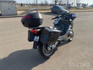 BMW R 1200RT 2005 in Riga, with an engine capacity of 1.20 L and mileage of 0 thousand km for 3600 €, photo 4 on AUTOMOTO.COM.LV