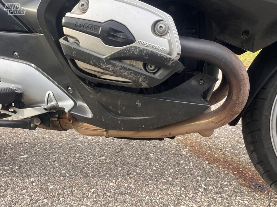 BMW R 1200RT 2006 Tauragė, ar dzinēja tilpumu 0.00 L un nobraukumu 0 tūkst. km par 2900 €, foto 12 vietnē AUTOMOTO.COM.LV
