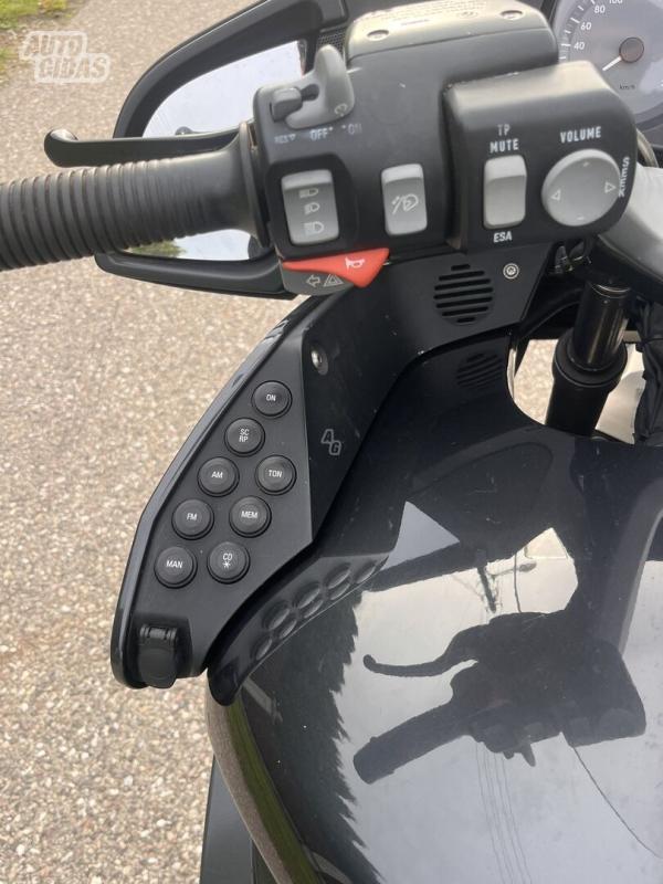 BMW R 1200RT 2006 Tauragė, ar dzinēja tilpumu 0.00 L un nobraukumu 0 tūkst. km par 2900 €, foto 11 vietnē AUTOMOTO.COM.LV