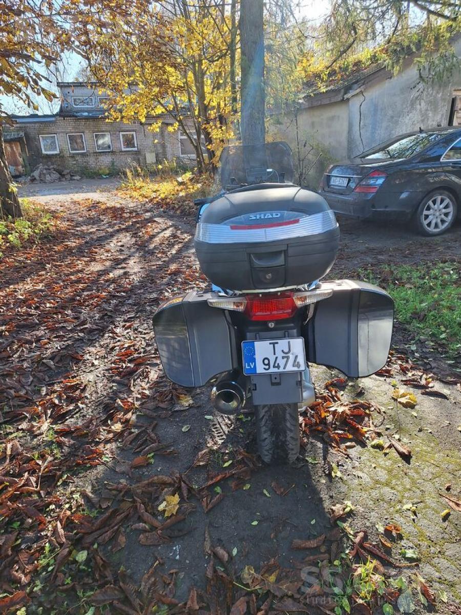 BMW R 1200RT 2010 in Riga, with an engine capacity of 1.20 L and mileage of 0 thousand km for 6500 €, photo 9 on AUTOMOTO.COM.LV