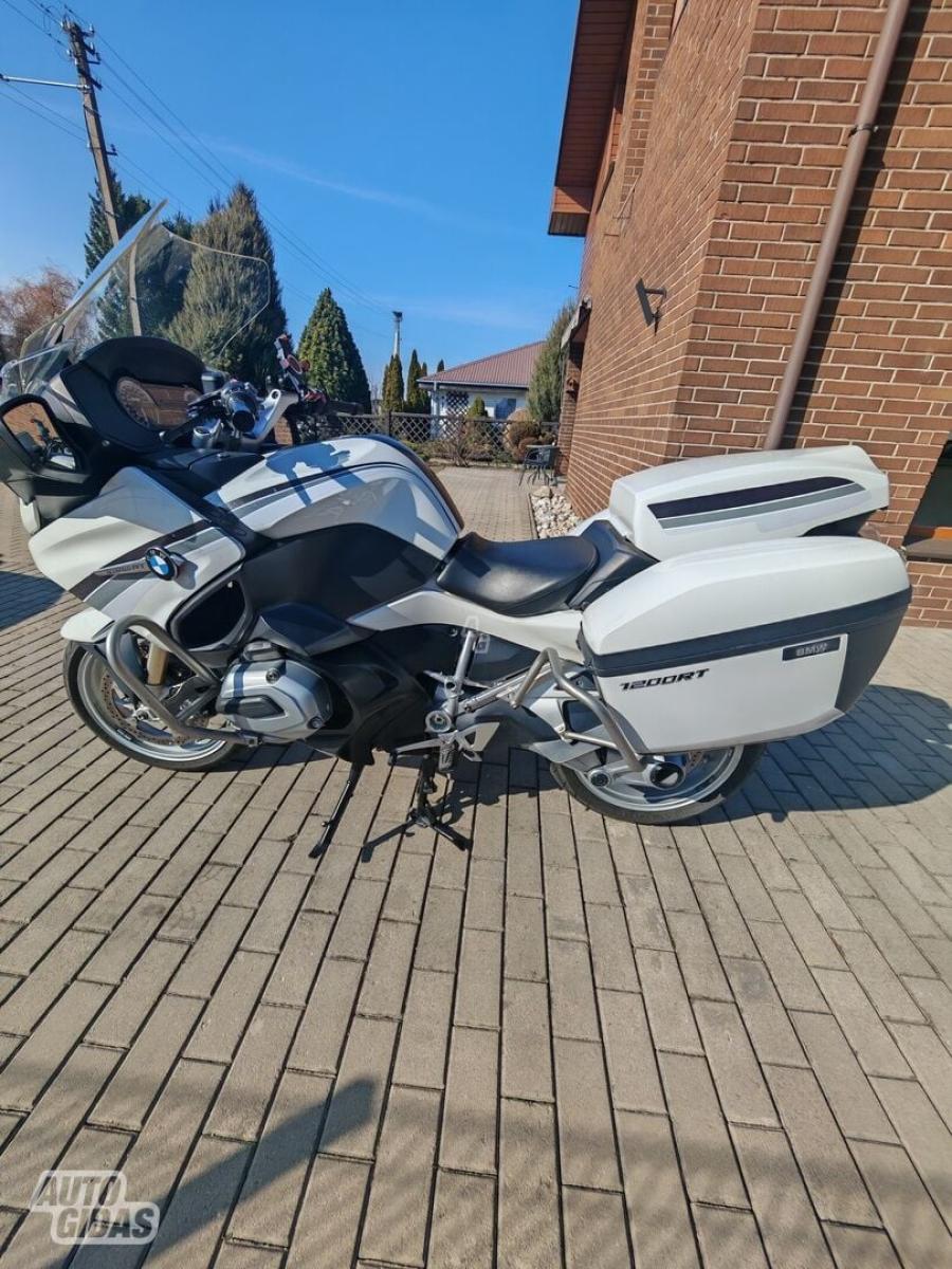 BMW R 1200RT 2016 in Kaunas, with an engine capacity of 1.20 L and mileage of 65 thousand km for 6800 €, photo 5 on AUTOMOTO.COM.LV