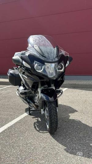 Red BMW R 1200RT 2014 in Kaunas, with an engine capacity of 1.20 L and mileage of 44 thousand km for 8800 €, photo  on AUTOMOTO.COM.LV