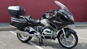 Red BMW R 1200RT 2014 in Kaunas, with an engine capacity of 1.20 L and mileage of 44 thousand km for 8800 €, photo 5 on AUTOMOTO.COM.LV