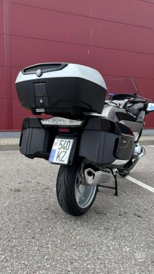 Red BMW R 1200RT 2014 in Kaunas, with an engine capacity of 1.20 L and mileage of 44 thousand km for 8800 €, photo 10 on AUTOMOTO.COM.LV