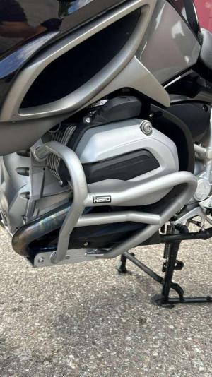 Red BMW R 1200RT 2014 in Kaunas, with an engine capacity of 1.20 L and mileage of 44 thousand km for 8800 €, photo 16 on AUTOMOTO.COM.LV
