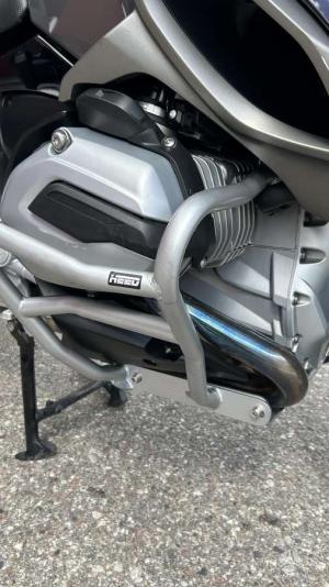 Red BMW R 1200RT 2014 in Kaunas, with an engine capacity of 1.20 L and mileage of 44 thousand km for 8800 €, photo 17 on AUTOMOTO.COM.LV