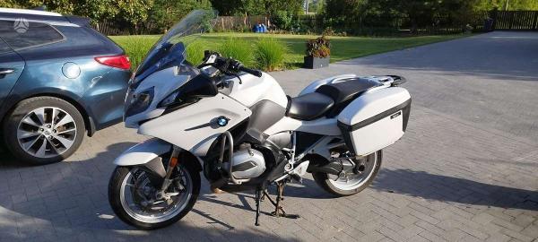 White BMW R 1200RT 2017 in Panevezys, with an engine capacity of 1.20 L and mileage of 74 thousand km for 4550 €, photo 1 on AUTOMOTO.COM.LV