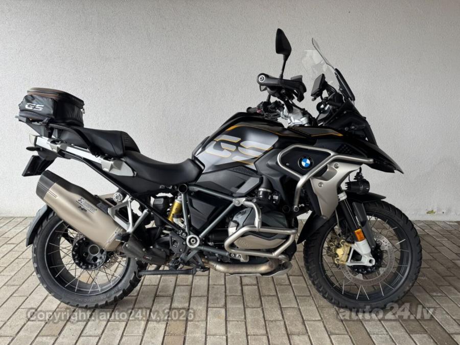 Melns BMW R 1250GS 2019 Tallina, ar dzinēja tilpumu 1.25 L un nobraukumu 29 tūkst. km par 16900 €, foto 1 vietnē AUTOMOTO.COM.LV