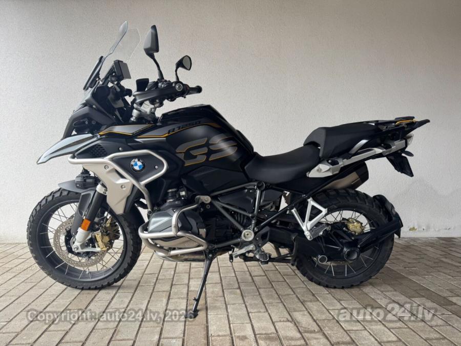 Melns BMW R 1250GS 2019 Tallina, ar dzinēja tilpumu 1.25 L un nobraukumu 29 tūkst. km par 16900 €, foto 3 vietnē AUTOMOTO.COM.LV