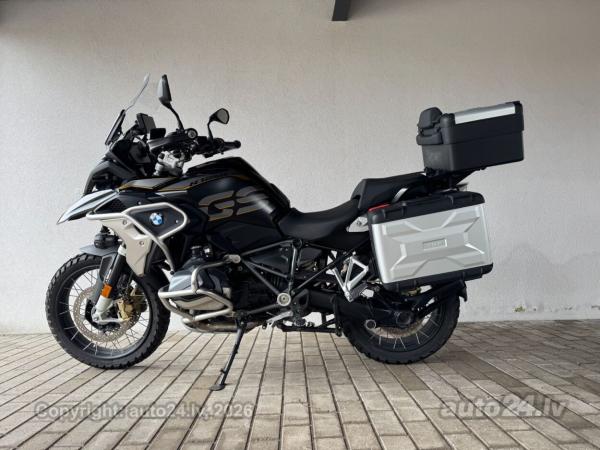 Melns BMW R 1250GS 2019 Tallina, ar dzinēja tilpumu 1.25 L un nobraukumu 29 tūkst. km par 16900 €, foto 3 vietnē AUTOMOTO.COM.LV