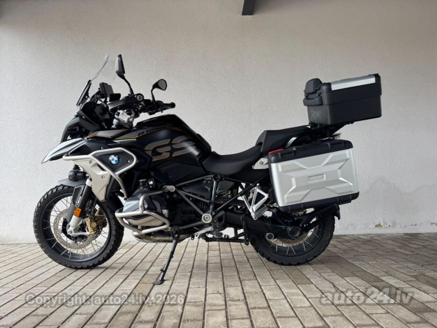 Melns BMW R 1250GS 2019 Tallina, ar dzinēja tilpumu 1.25 L un nobraukumu 29 tūkst. km par 16900 €, foto 4 vietnē AUTOMOTO.COM.LV