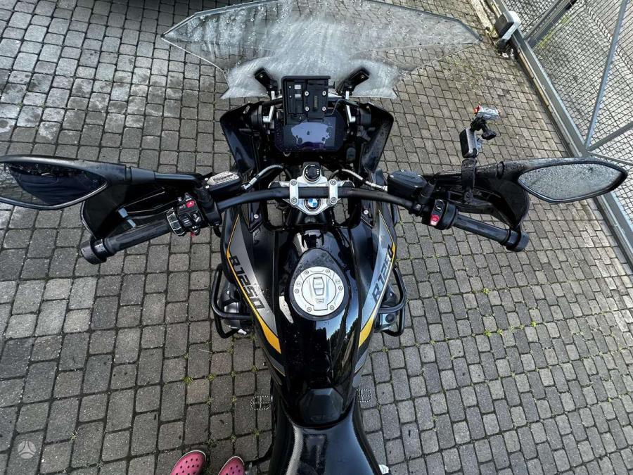 Melns BMW R 1250GS 2020 Viļņa, ar dzinēja tilpumu 1.25 L un nobraukumu 65 tūkst. km par 15900 €, foto 4 vietnē AUTOMOTO.COM.LV