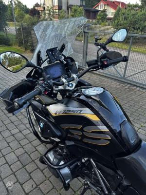 Melns BMW R 1250GS 2020 Viļņa, ar dzinēja tilpumu 1.25 L un nobraukumu 65 tūkst. km par 15900 €, foto 8 vietnē AUTOMOTO.COM.LV
