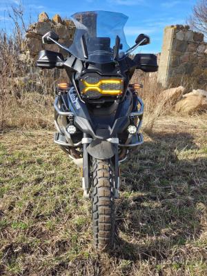 Черный БМВ R 1250GS 2021 в Таллин, объемом двигателя 1.25 л и пробегом 17 тыс. км за 21000 €, фото 3 на AUTOMOTO.COM.LV