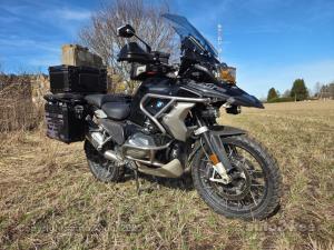 Черный БМВ R 1250GS 2021 в Таллин, объемом двигателя 1.25 л и пробегом 17 тыс. км за 21000 €, фото 4 на AUTOMOTO.COM.LV