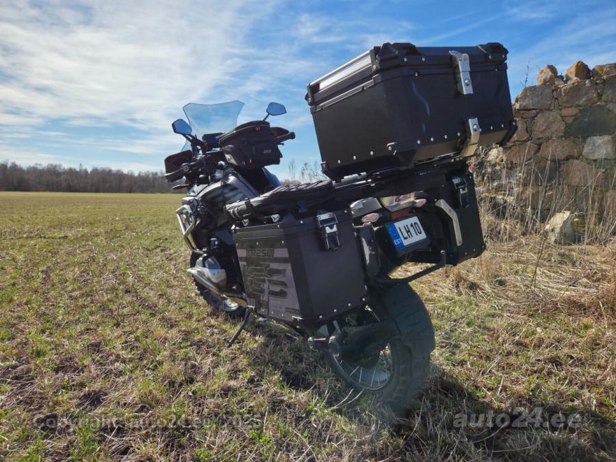 Черный БМВ R 1250GS 2021 в Таллин, объемом двигателя 1.25 л и пробегом 17 тыс. км за 21000 €, фото 9 на AUTOMOTO.COM.LV