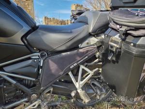 Черный БМВ R 1250GS 2021 в Таллин, объемом двигателя 1.25 л и пробегом 17 тыс. км за 21000 €, фото 10 на AUTOMOTO.COM.LV