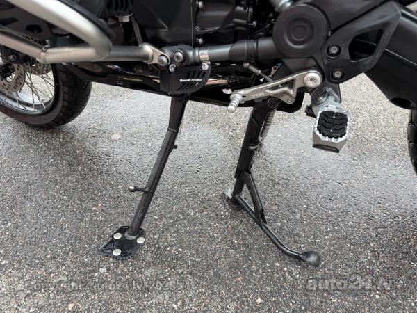 Black BMW R 1250GS 2021 in Tallinn, with an engine capacity of 1.25 L and mileage of 8 thousand km for 18500 €, photo 4 on AUTOMOTO.COM.LV
