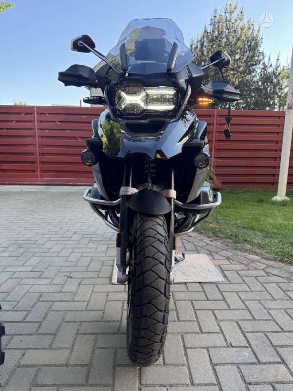Черный БМВ R 1250GS 2021 в Каунас, объемом двигателя 0.00 л и пробегом 22 тыс. км за 15500 €, фото 4 на AUTOMOTO.COM.LV