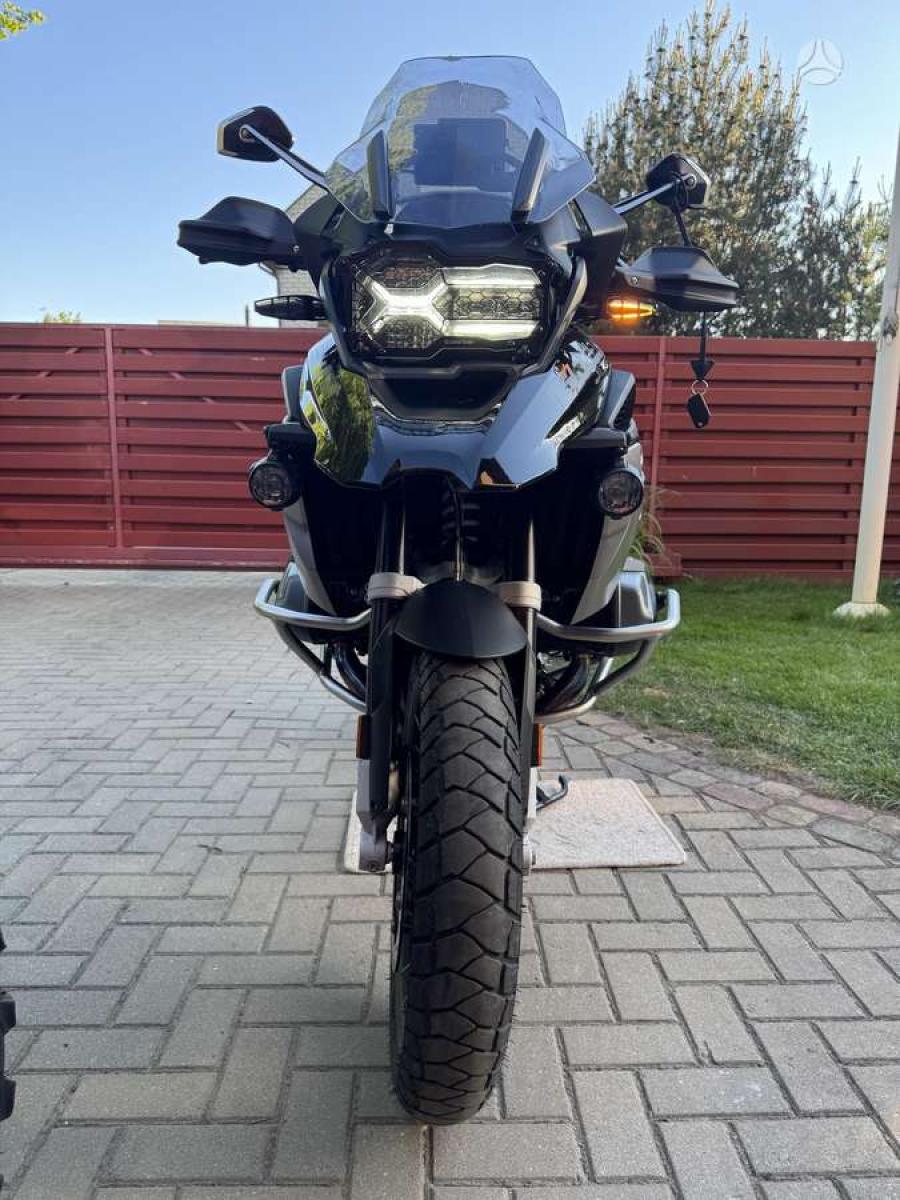 Черный БМВ R 1250GS 2021 в Каунас, объемом двигателя 0.00 л и пробегом 22 тыс. км за 15500 €, фото 5 на AUTOMOTO.COM.LV