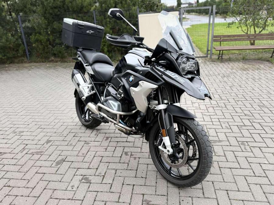 Черный БМВ R 1250GS 2021 в Вильнюс, объемом двигателя 1.25 л и пробегом 5 тыс. км за 15800 €, фото 5 на AUTOMOTO.COM.LV