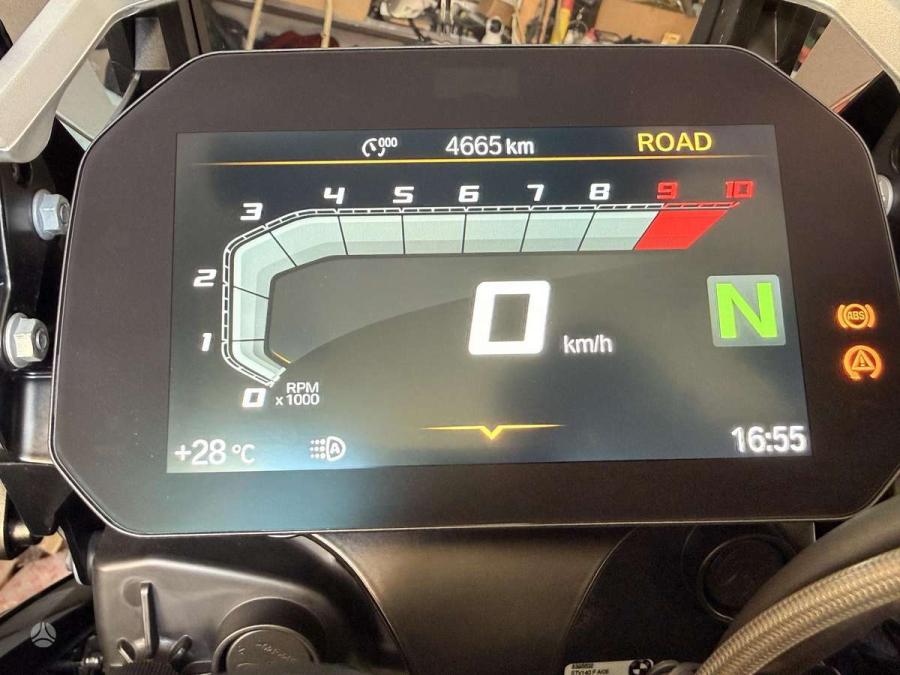 Черный БМВ R 1250GS 2021 в Вильнюс, объемом двигателя 1.25 л и пробегом 5 тыс. км за 15800 €, фото 19 на AUTOMOTO.COM.LV