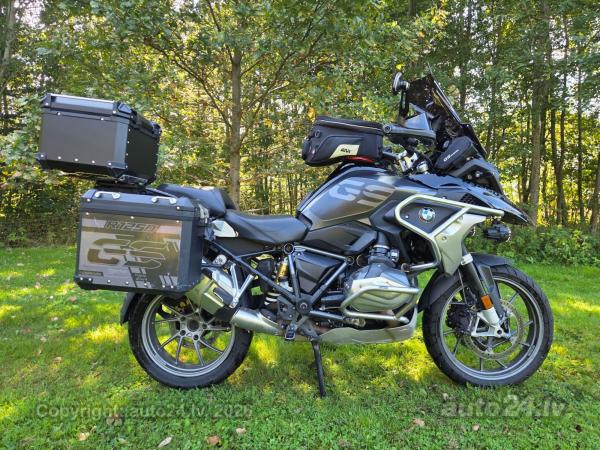 Black BMW R 1250GS 2021 in Tallinn, with an engine capacity of 1.25 L and mileage of 24 thousand km for 19000 €, photo 4 on AUTOMOTO.COM.LV