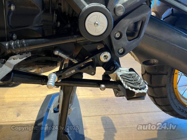 Black BMW R 1250GS 2021 in Tallinn, with an engine capacity of 1.25 L and mileage of 23 thousand km for 16900 €, photo 9 on AUTOMOTO.COM.LV